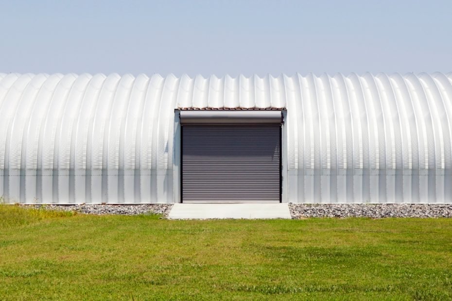 Quonset Hut Vs. Traditional Storage: Which Is Right For You? - Easy ...